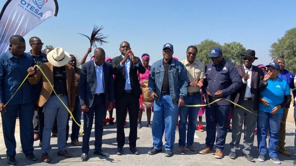 Mutorwa opens Okatana-Ongwediva road - Namibian Sun