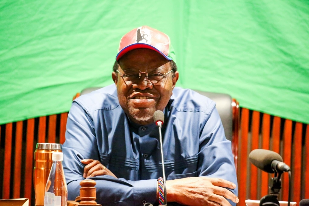 Netumbo a popi kombinga yetokolo lyaGeingob - Namibian Sun